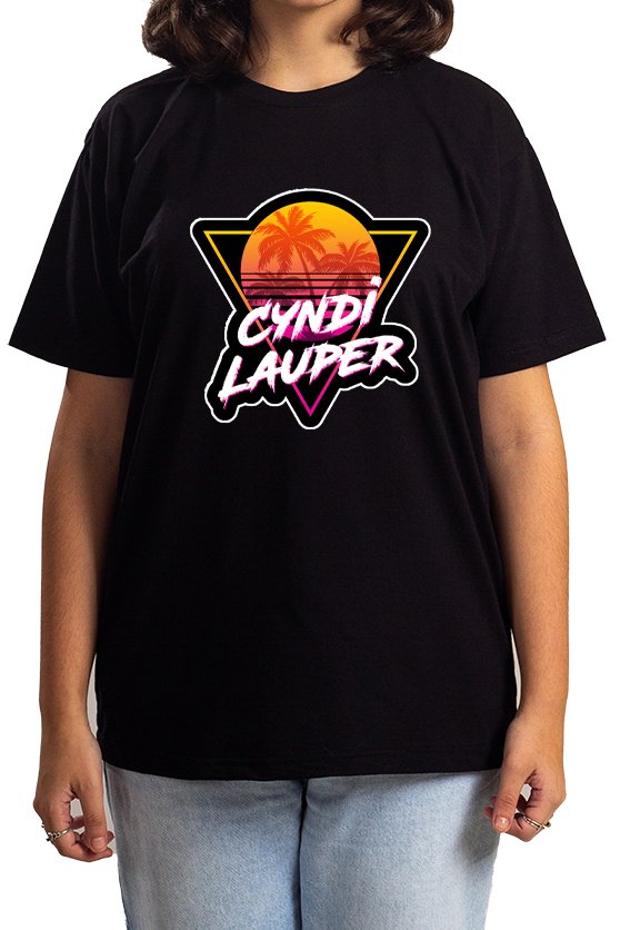 Camiseta Cyndi Lauper Logo Escrita Artista Alta Definição - Unissex